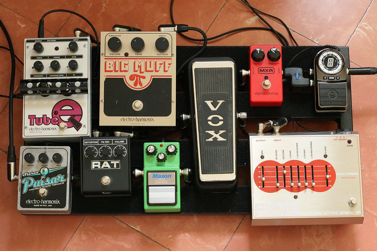 Top 10 Best Distortion Pedals (2022) Of All Time | Guitar Based Top 10 Best Distortion Pedals (2022) Of All Time | Guitar Based