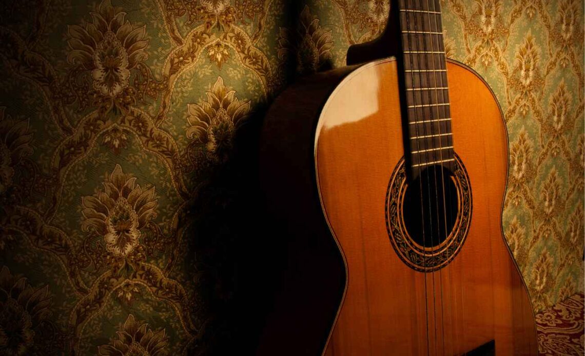 15 Best Classical Guitars Of All Time That Sound The Best