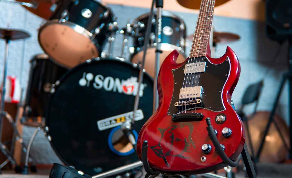 17 Best Pickups For Metal That All The Pros Use