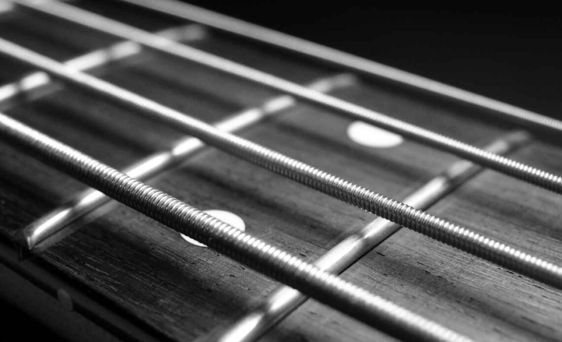 25 Best Bass Guitar Strings Of All Time | Guitar Based