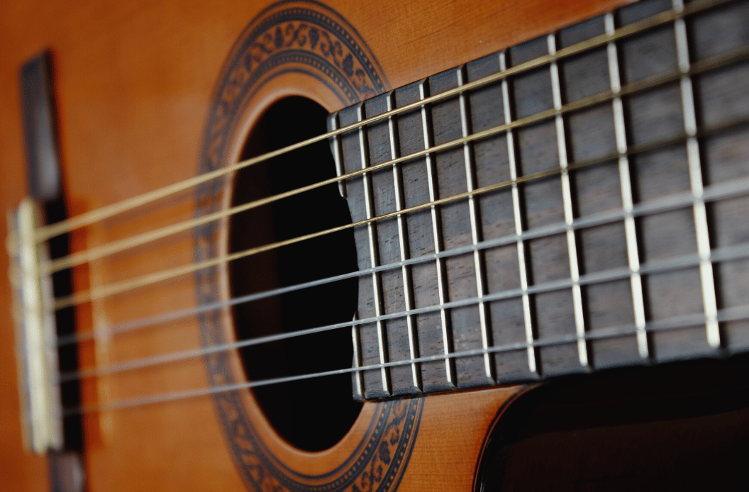 20 Famous Guitars With Names And What Happened To Them