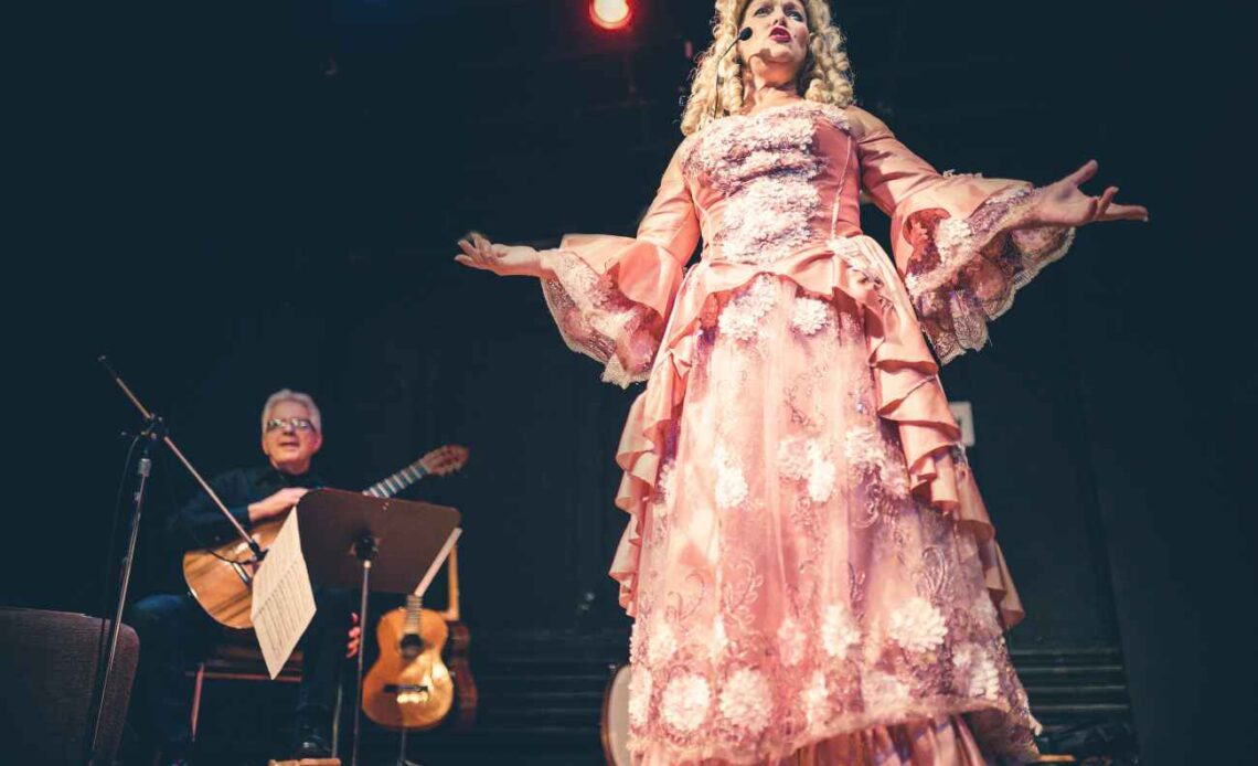 115+ Opera Singer Memes, Jokes & Puns That'll Leave Laughing